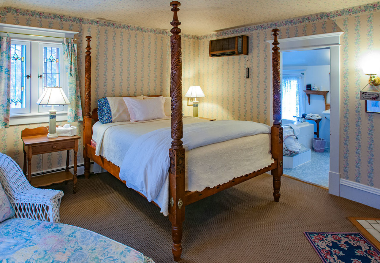 Door County, WI Lodging & Accommodations | White Lace Inn