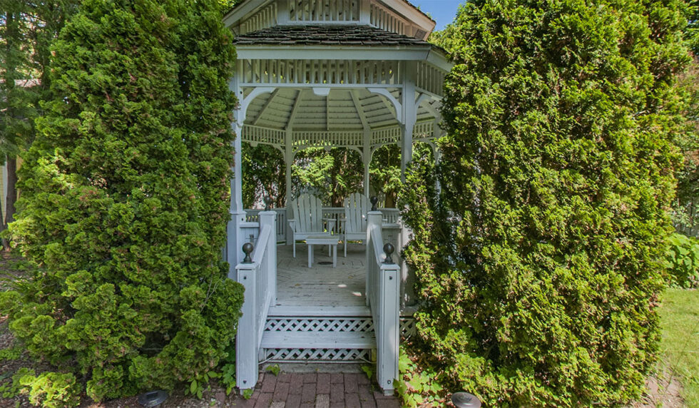 White Lace Inn Gardens - White Lace Inn | Door County Wisconsin